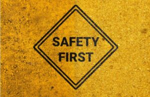 Top Factors to Consider When You Buy Safety Signs